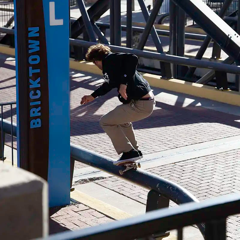 Money Ruins Everything Skateshop - Skateboards, Shoes and Apparel